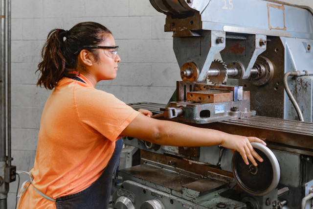 TSTC Precision Machining Technology program trains students to fill ...