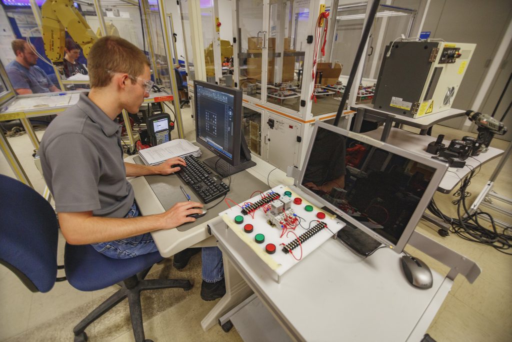 Job market promising for TSTC Automation and Controls graduates - TSTC