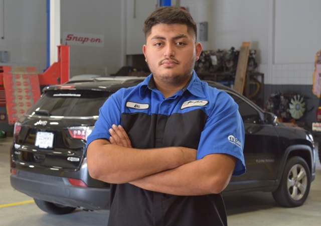 TSTC Automotive Technology student receives nationwide scholarship - TSTC TSTC Automotive Technology student receives nationwide scholarship - TSTC