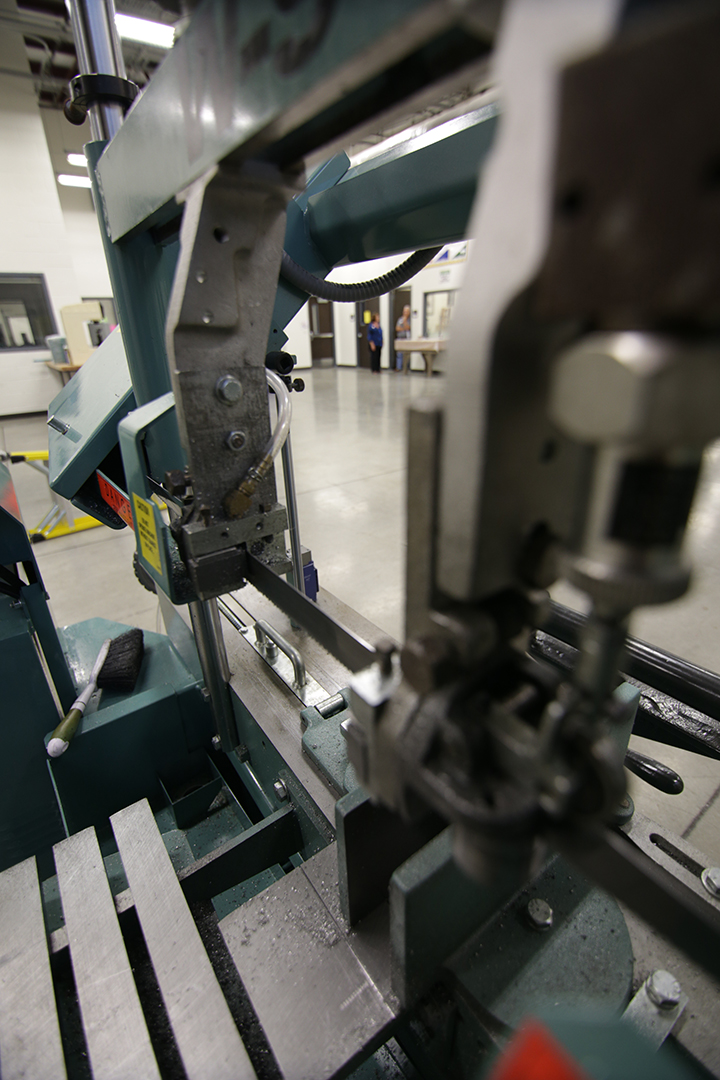 TSTC trains precision machinists for essential roles - TSTC | p-28343