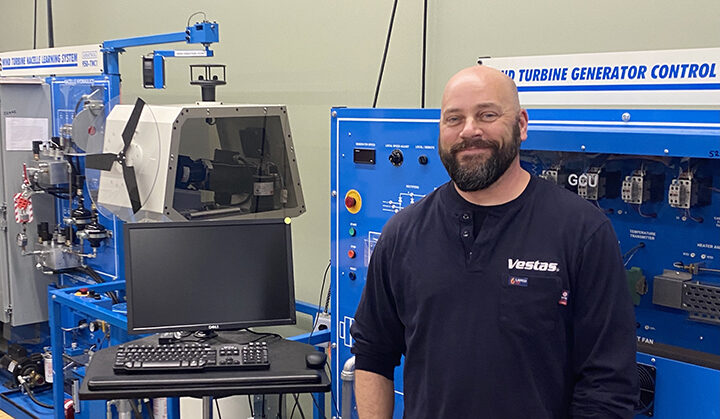 New TSTC instructor embraces winds of change - TSTC | p-28340