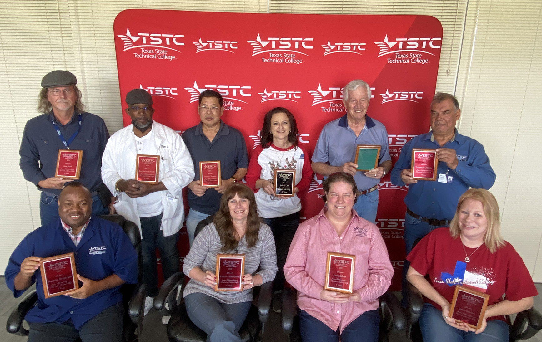 TSTC recognizes employees’ service with milestone awards - TSTC | p-29937