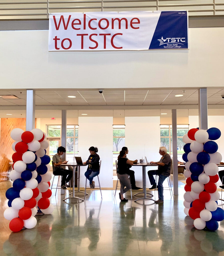 TSTC welcomes back students for fall semester - TSTC TSTC welcomes back students for fall semester - TSTC