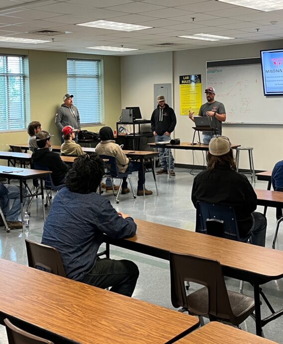 Alvarado-based Magna Mechanical visits TSTC Welding Technology program ... Alvarado-based Magna Mechanical visits TSTC Welding Technology program ...