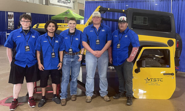 TSTC Automotive Technology students provide assistance during CarFest ...