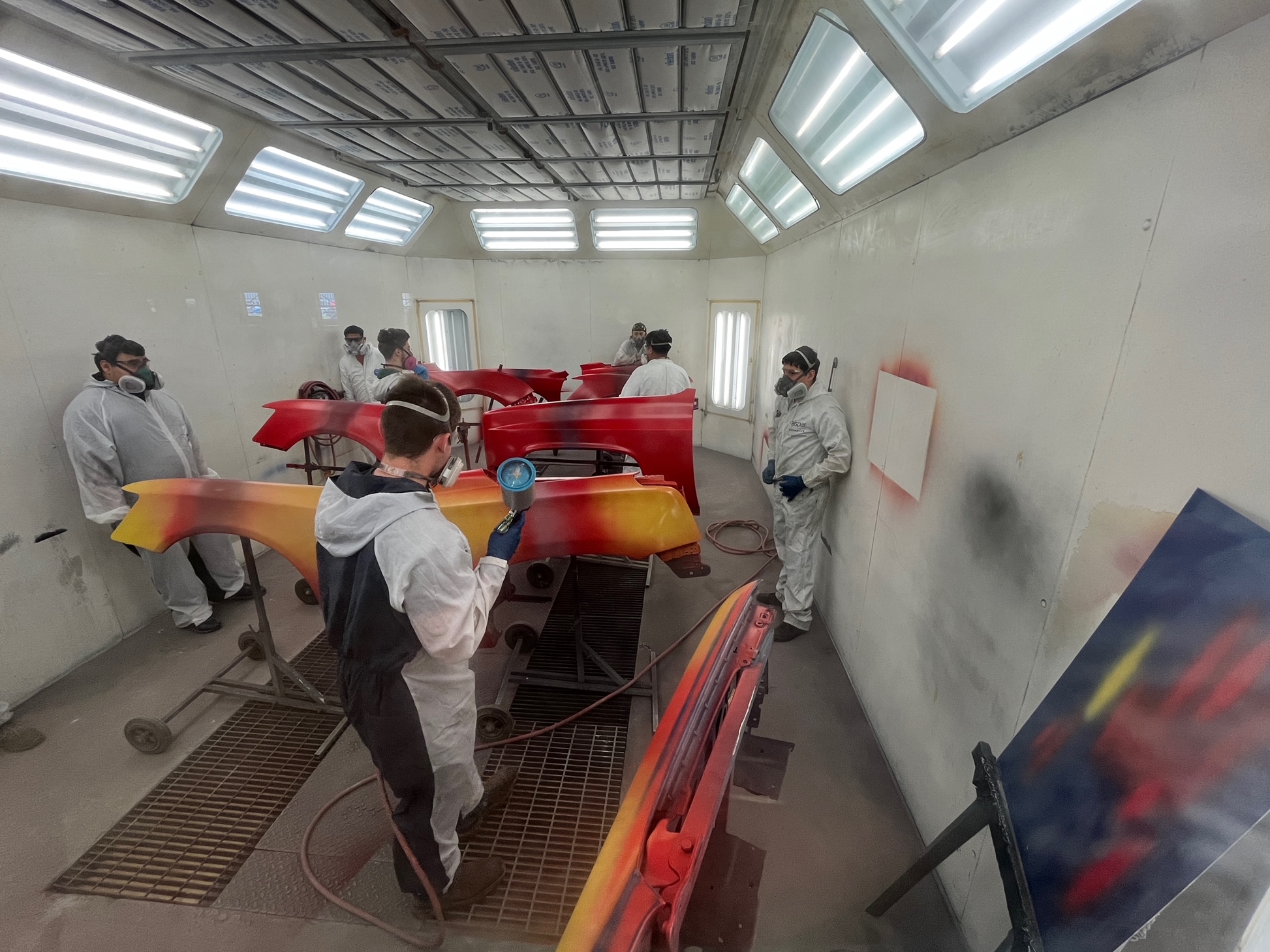 TSTC program immerses students in art of auto refinishing - TSTC