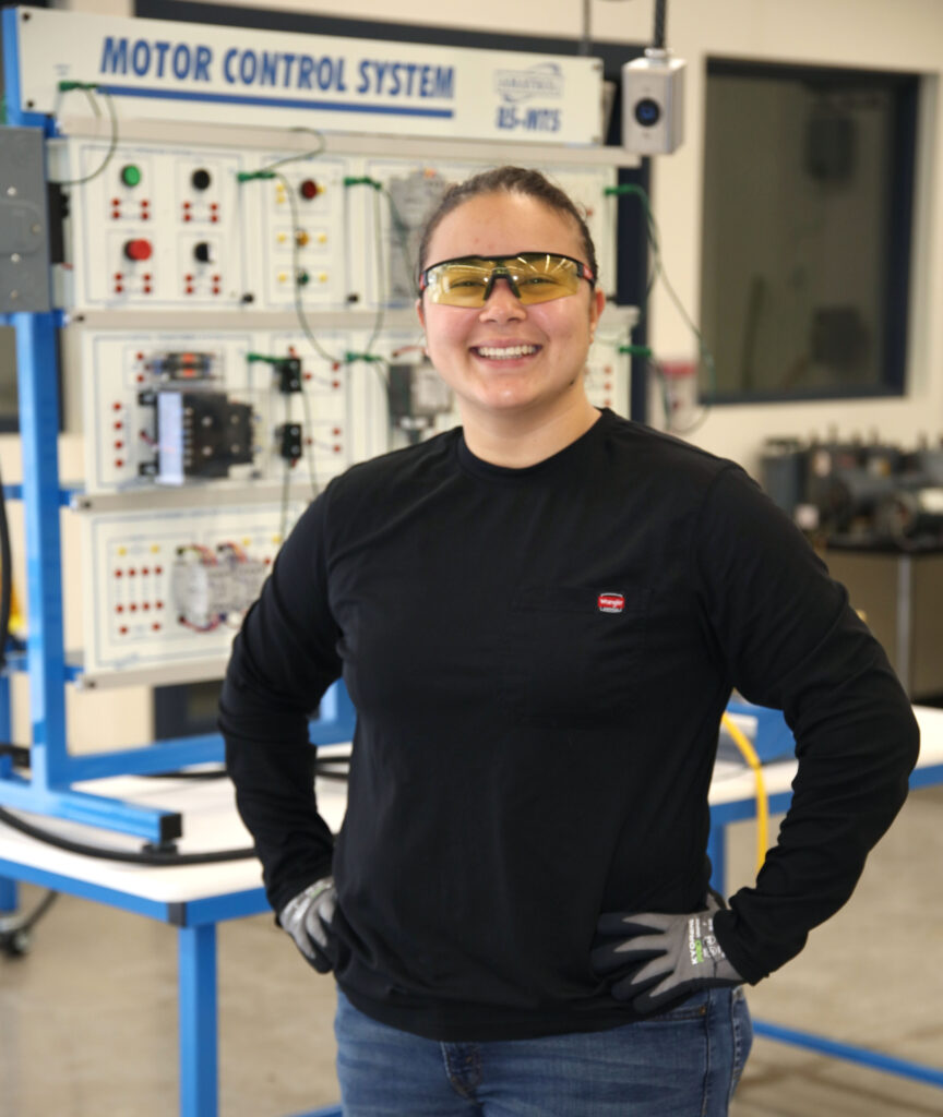 Acosta accidentally finds niche in TSTC’s Wind Energy Technology ...
