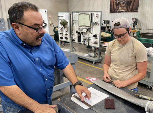 TSTC aviation maintenance students look forward to getting careers off the ground - TSTC
