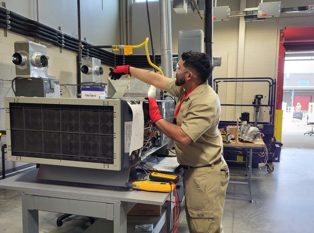 HVAC enrollment coach discusses program’s benefits - TSTC