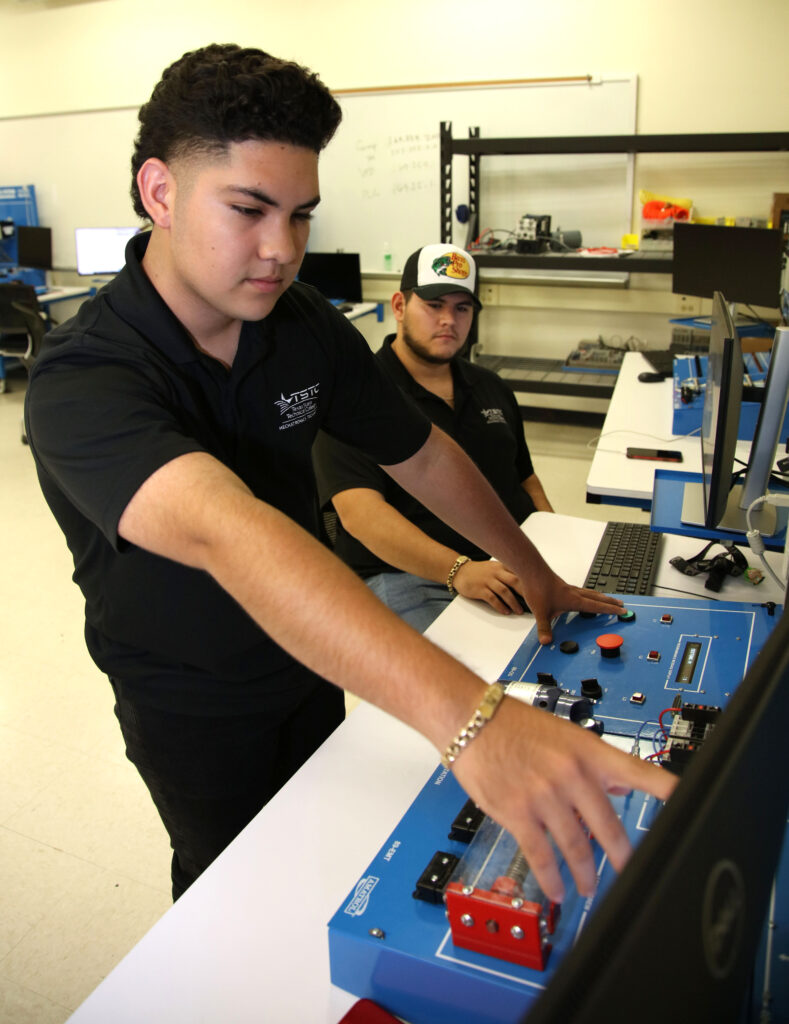 Increased enrollment in TSTC's Mechatronics Technology program will ...