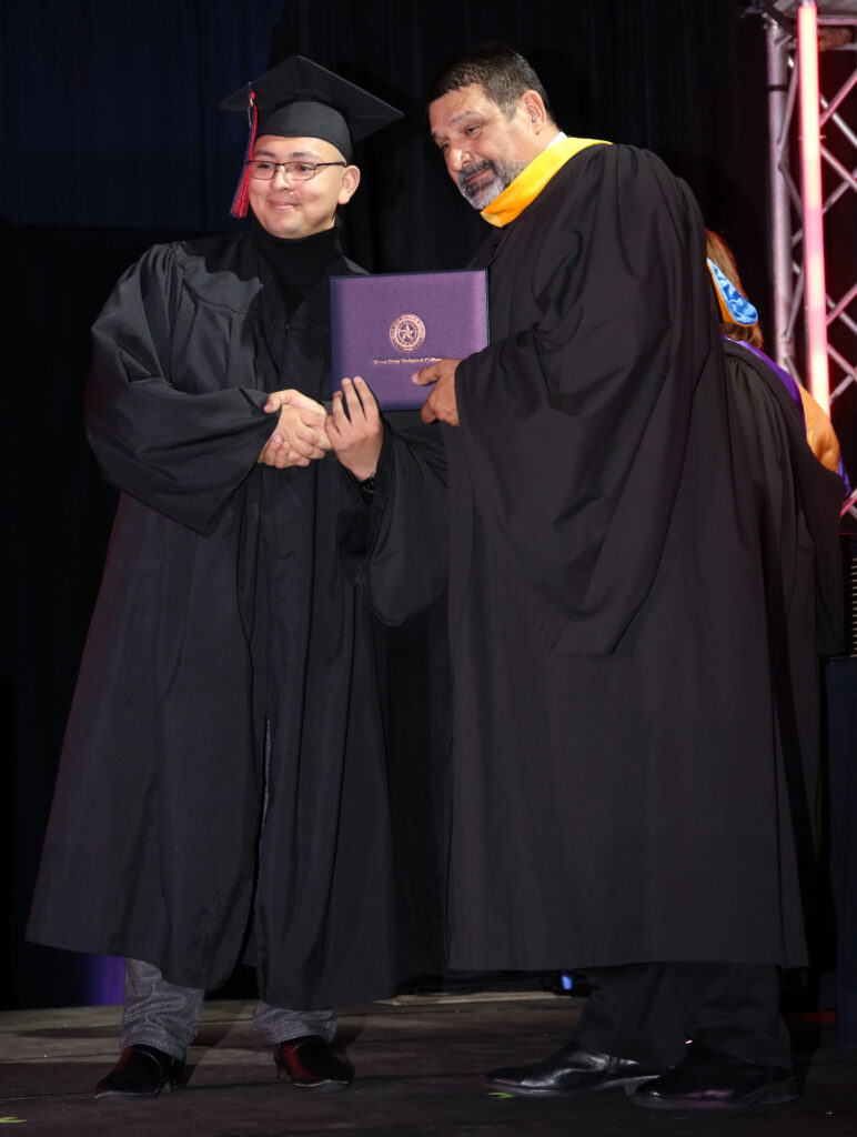 TSTC graduates celebrate culmination of college journey at fall ...