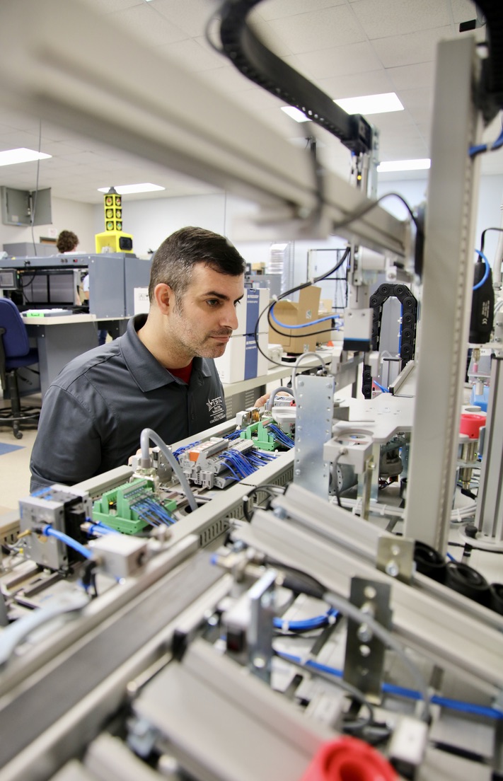 TSTC attracts students of all ages seeking brighter futures - TSTC