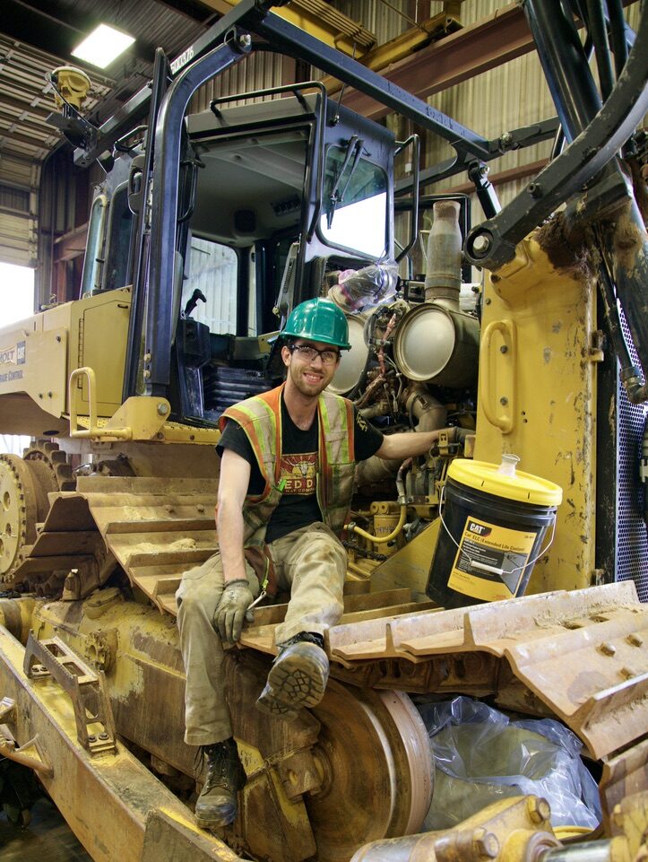 Apprenticeships offer extra training for TSTC Diesel Equipment ...