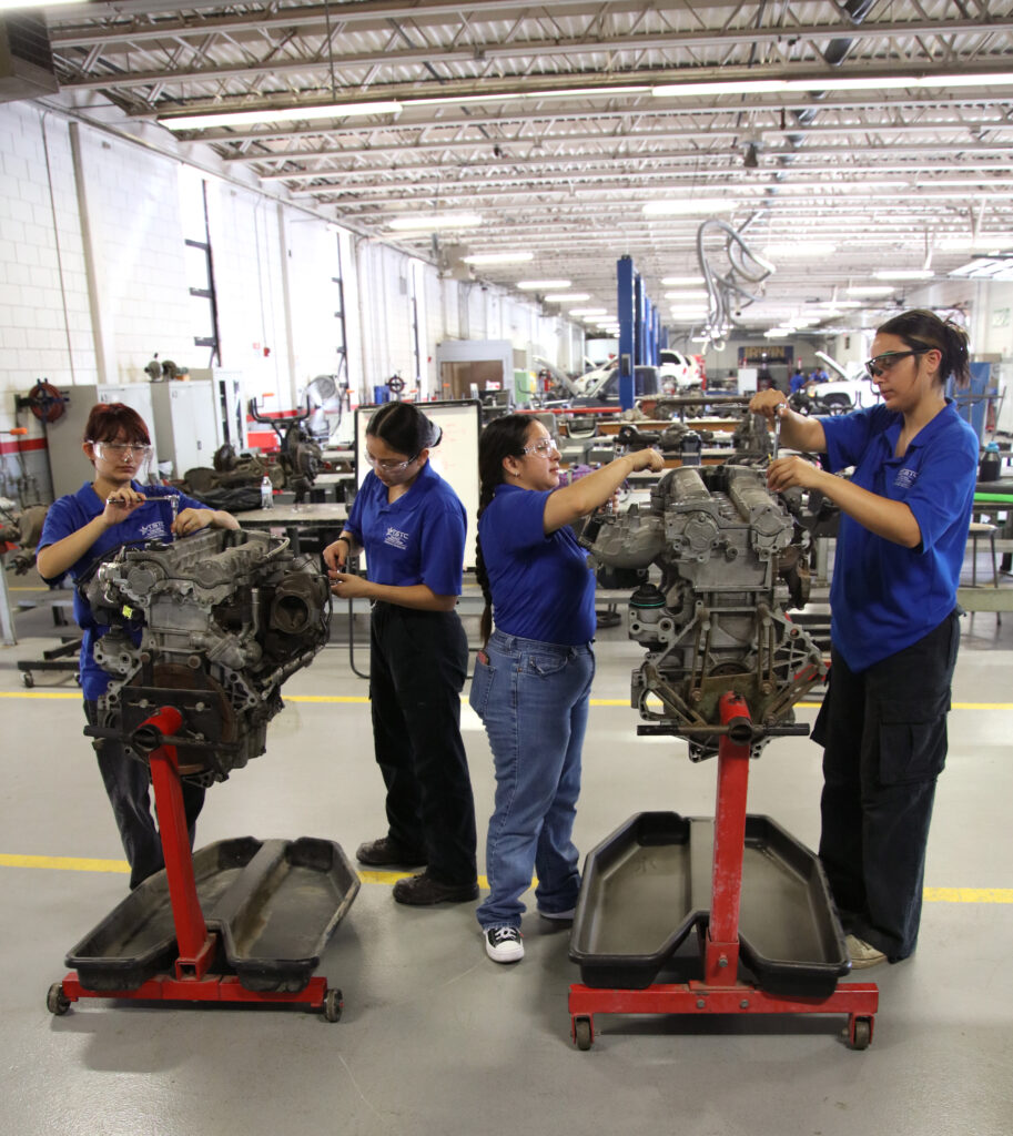 Four TSTC students look to strengthen diversity of automotive industry ...