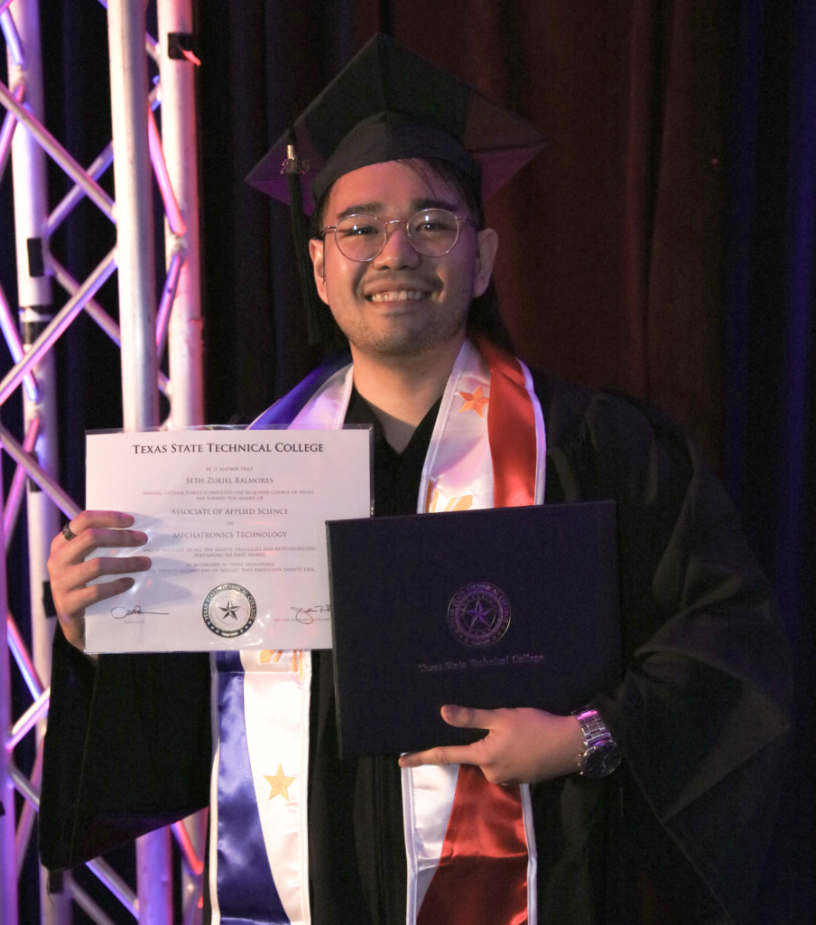 TSTC’s Summer 2025 Commencement sends off graduates with degrees, big ...