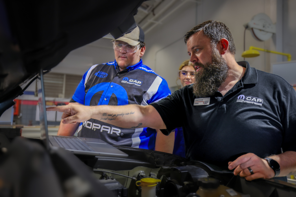 Hands-on Mopar CAP learning fuels career path for TSTC students - TSTC